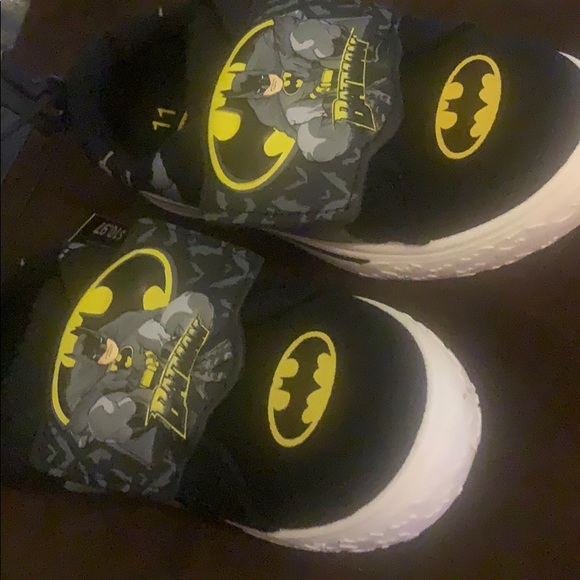 Batman | Shoes | New Batman Boys Shoes 1 Nwt | Poshmark